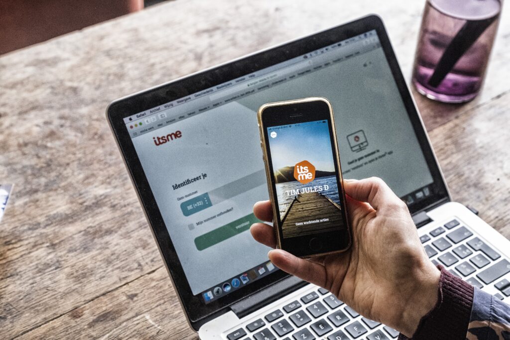 Itsme neemt DigiD-concurrent over: verandert inloggen bij de overheid?